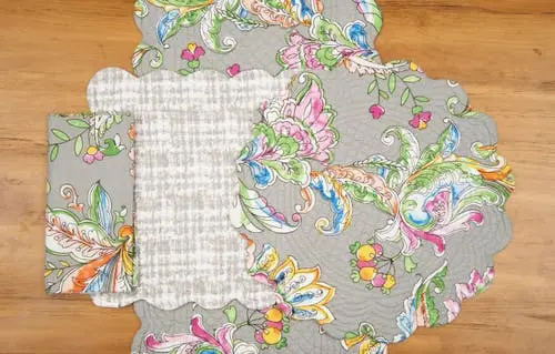 C&F HOME Frey Reversible Colorful Paisley Cloth Napkin Set Of 6