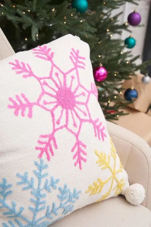CAROL & FRANK Snowflakes 100% Cotton Boho Christmas Accent Throw Pillow W/ Tassels 20" X 20
