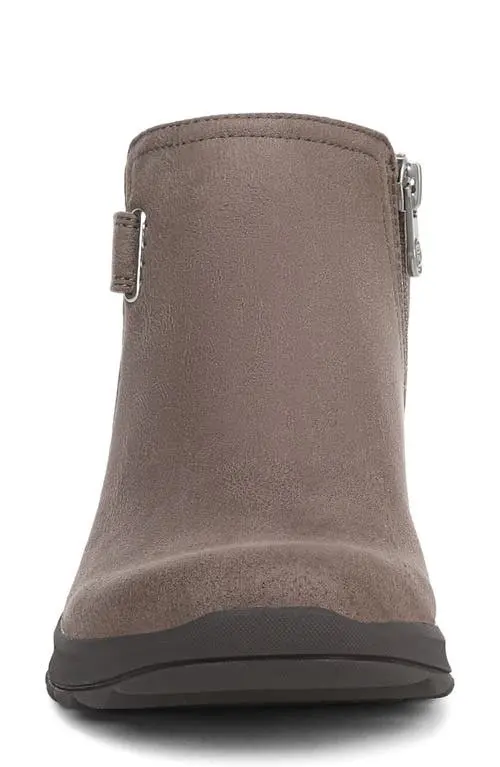 LIFESTRIDE Gaze Bootie - Doe Taupe - Dm