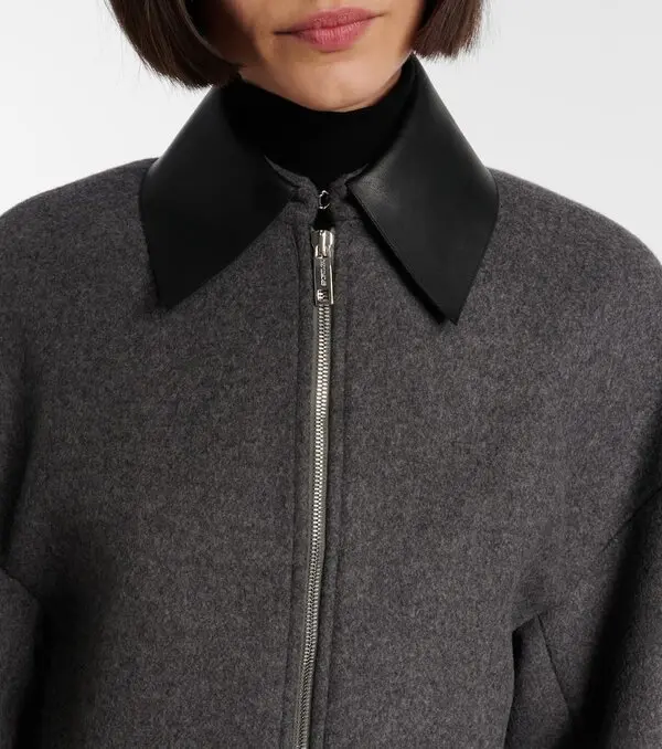 Sportmax Vacuo Cropped Virgin Wool Jacket