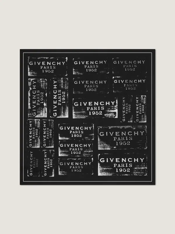 Givenchy Stamp Shawl In Silk - Black