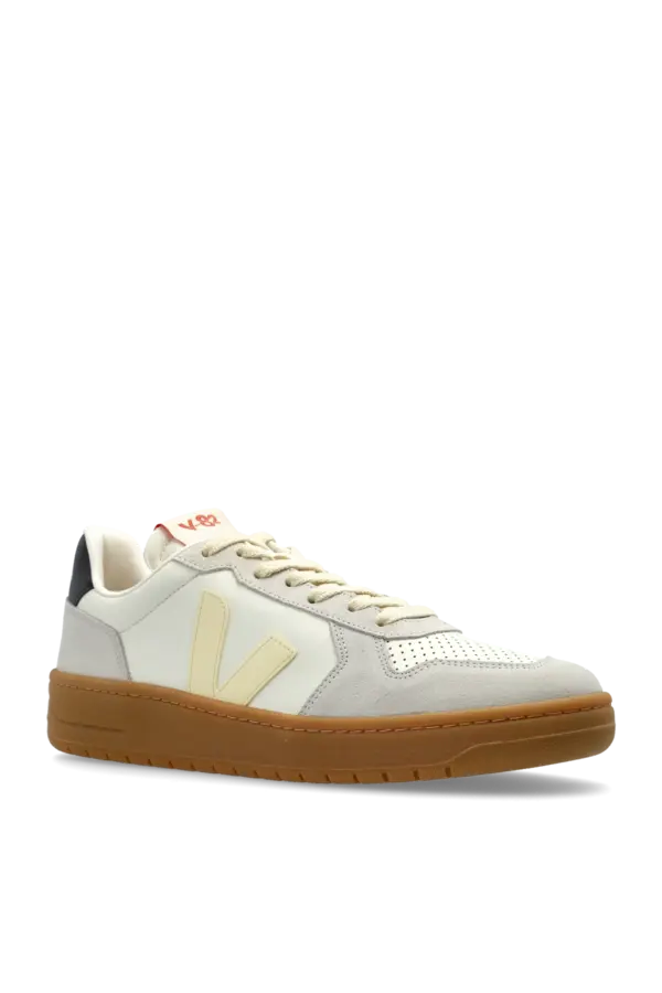 VEJA V-82 Sports Shoes - White