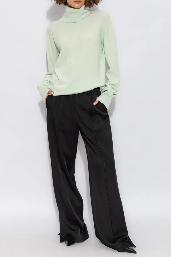 JIL SANDER Pleated Trousers - Black