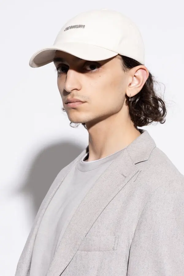 Jacquemus Baseball Cap With Metal Logo - Cream