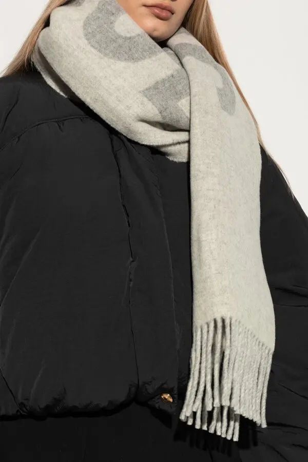 Jacquemus Wool Scarf With Logo