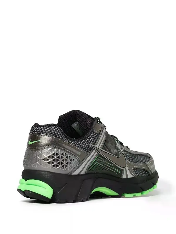Nike Zoom Vomero 5 Sneakers - Grey