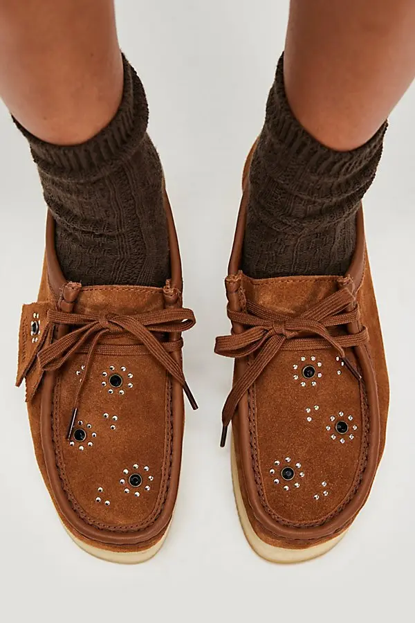 Clarks Wallacraft Bee Studded Moccasins
