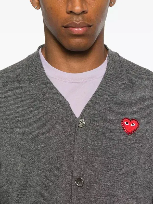 Play Comme Des Garcon Logo Heart-emblem V-neck Cardigan - Grey