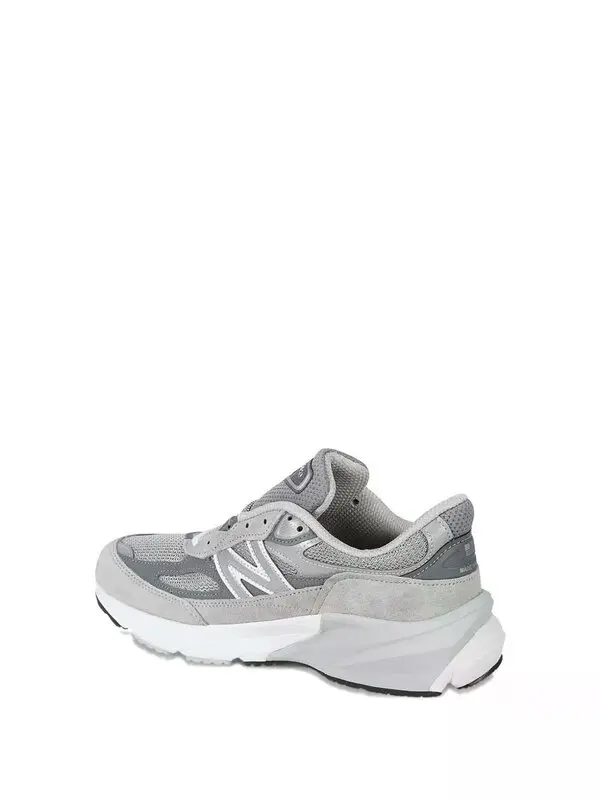 NEW BALANCE 990 Sneakers