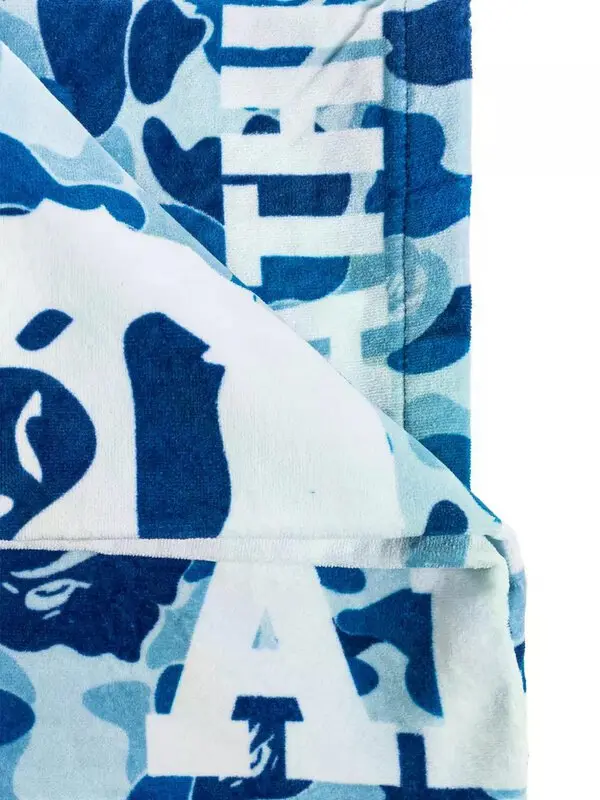 A BATHING APE Camouflage-pattern Towel