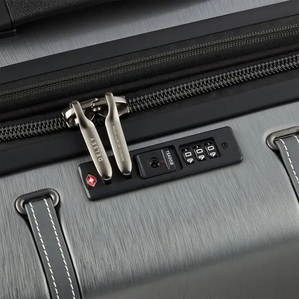 DELSEY PARIS Cadence Expandable Spinner Suitcase - Silver