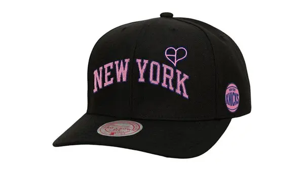Mitchell & Ness X Pink Knicks Snapback