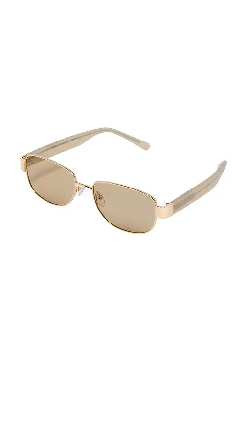BANBE The Addison Sunglasses In Metallic Gold