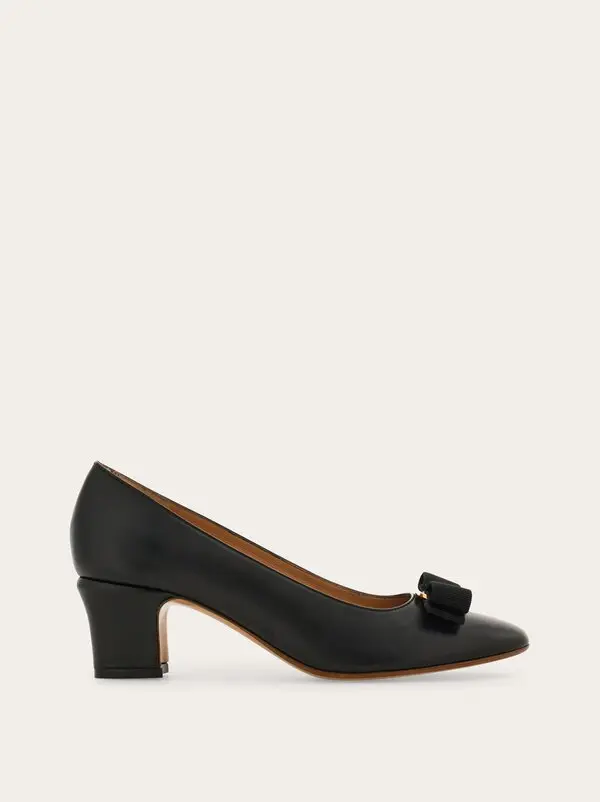 FERRAGAMO Vara Bow Block Heel Pumps - Black