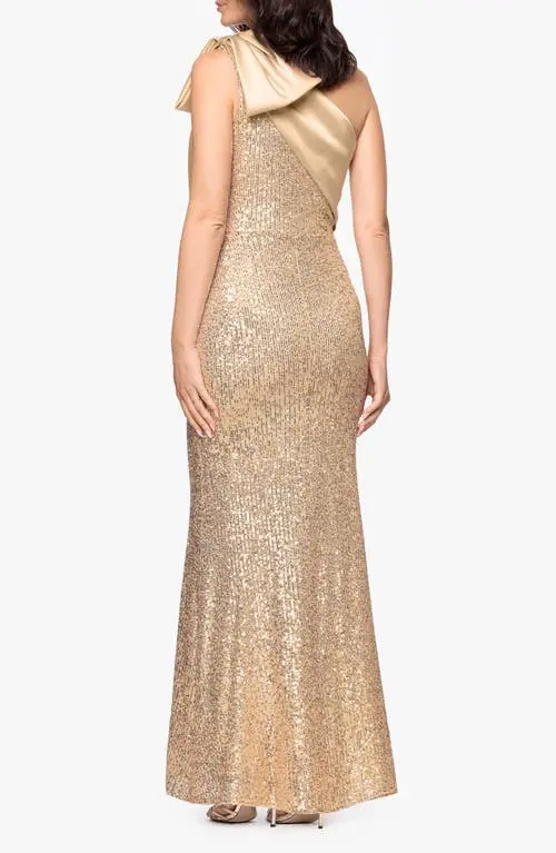 Betsy & Adam Sequin Bow One-shoulder Column Gown - Champagne