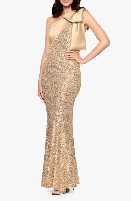 Betsy & Adam Sequin Bow One-shoulder Column Gown - Champagne