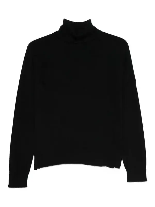 GOTHA Turtleneck Long-sleeve Sweater