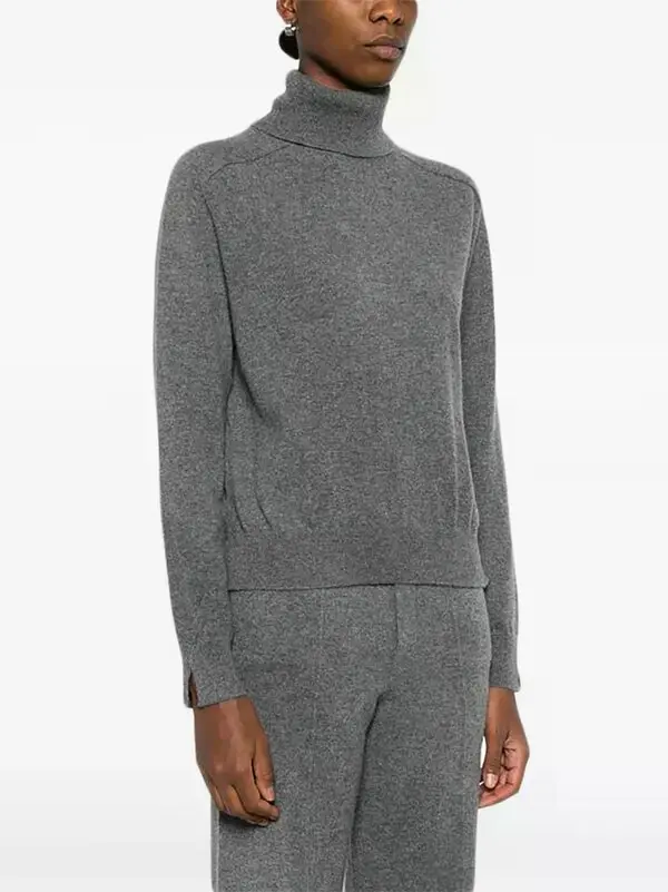 GOTHA Turtleneck Long Sleeve Sweater