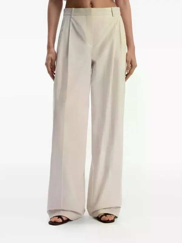 12 STOREEZ Pleated Wide-leg Trousers