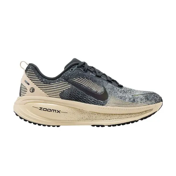 Nike Vomero 18 - Black