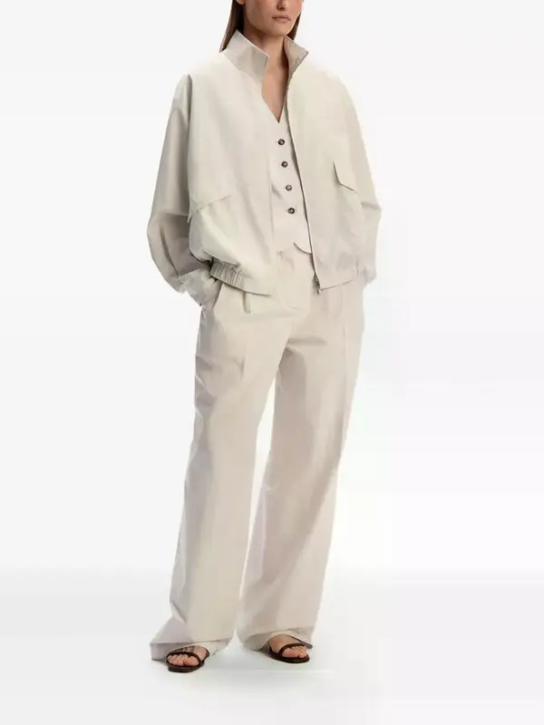 12 STOREEZ Pleated Wide-leg Trousers