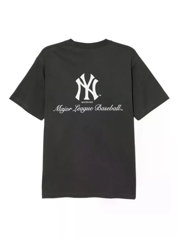 New Era X Mlb Logoed T-shirt