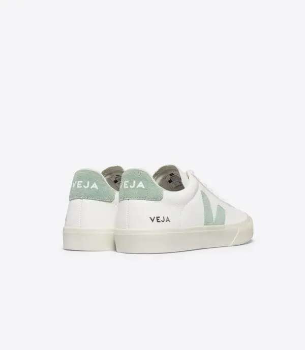 VEJA Sneakers