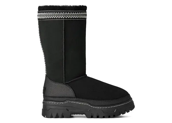 UGG Classic Tall Trailgazer Boots - Black