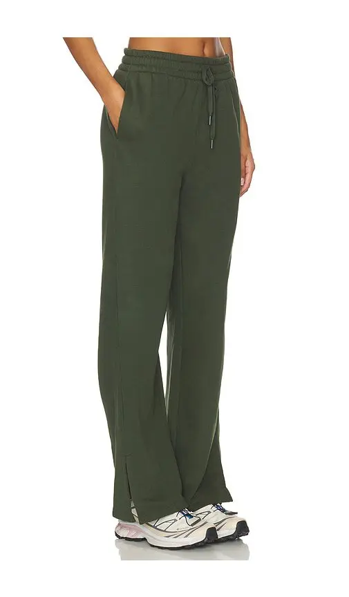 Beyond Yoga Luxe Fleece Wide Leg Pant