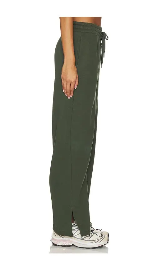 Beyond Yoga Luxe Fleece Wide Leg Pant