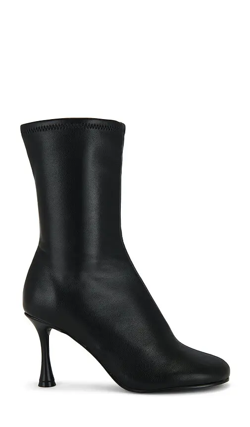 Steve Madden Lorenza Boots