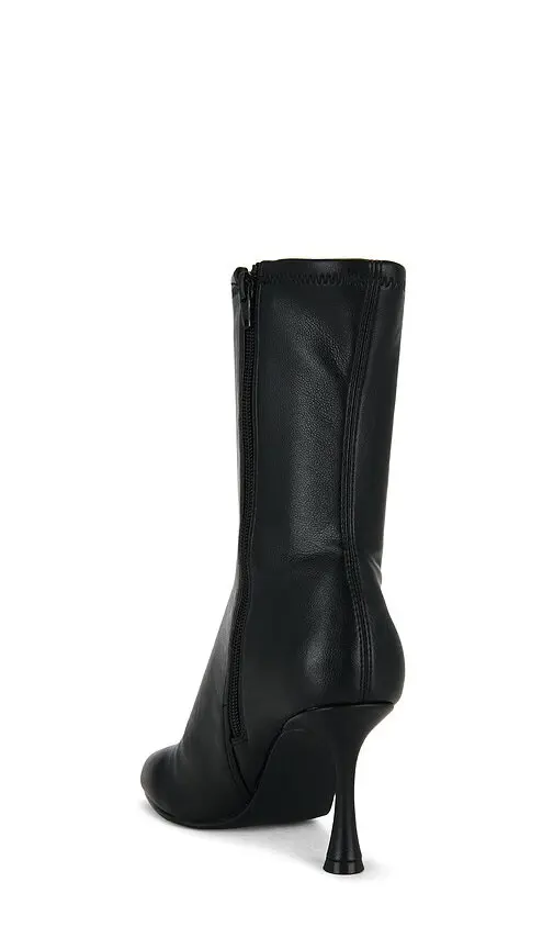Steve Madden Lorenza Boots
