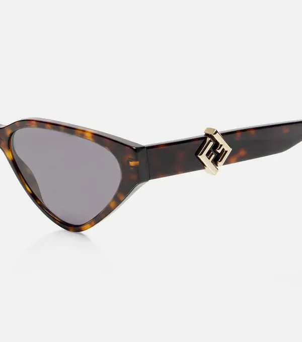Fendi Ff Diamonds Cat-eye Sunglasses