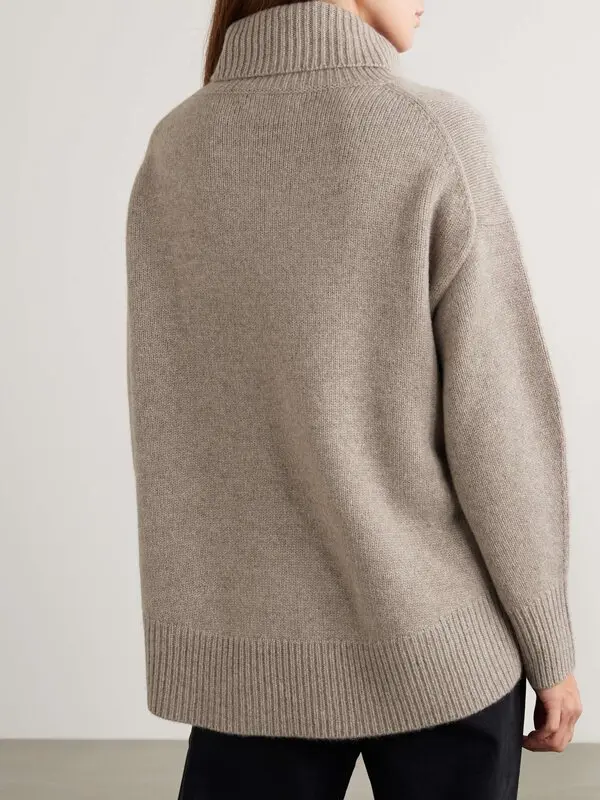 arch4 - World's End Oversized Cashmere Turtleneck Sweater