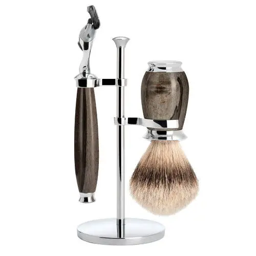 MUHLE Purist Silvertip Badger Brush And Fusion Razor Shaving Set - Grained Beech