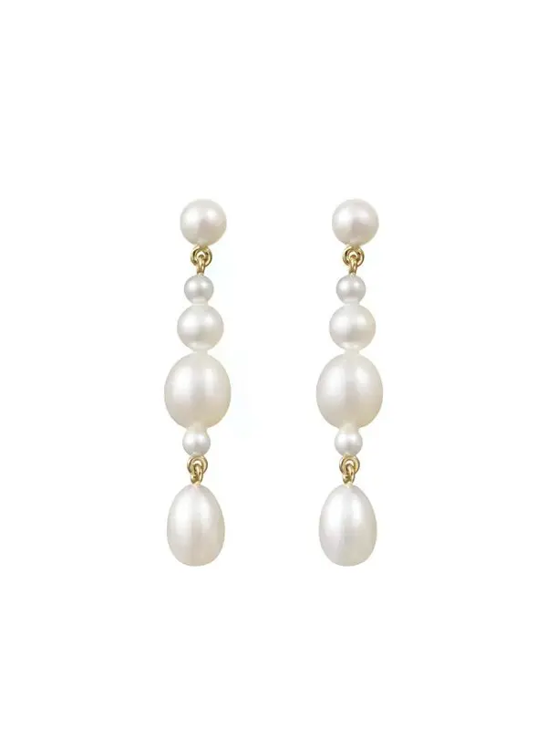 Sophie Bille Brahe 14k Yellow Gold Petite Amis De La Perle Freshwater Pearl Earrings - White