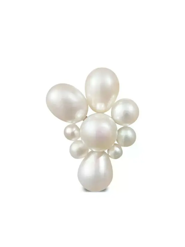 Sophie Bille Brahe 14k Yellow Gold Petite Amis Fleur Freshwater Pearl Earring - White