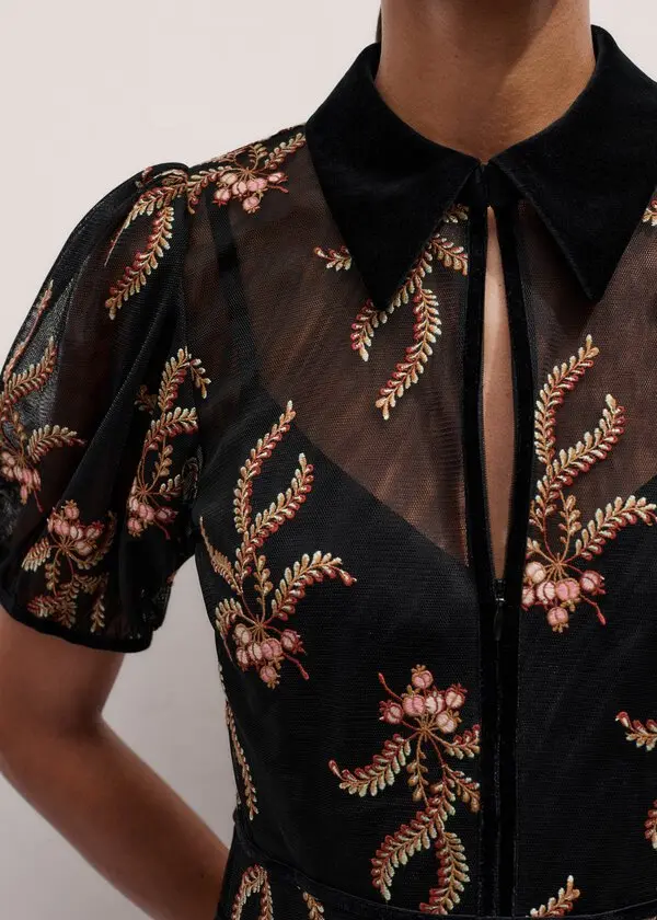 ME+EM Floral Embroidered Maxi Dress