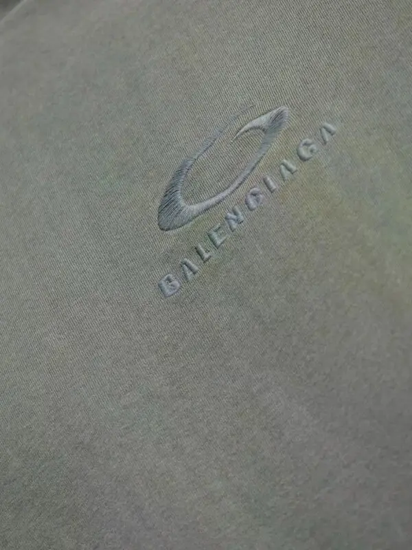Balenciaga Logo-embroidered T-shirt - Grey