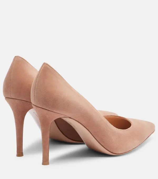 GIANVITO ROSSI 85 Suede Pumps - Beige