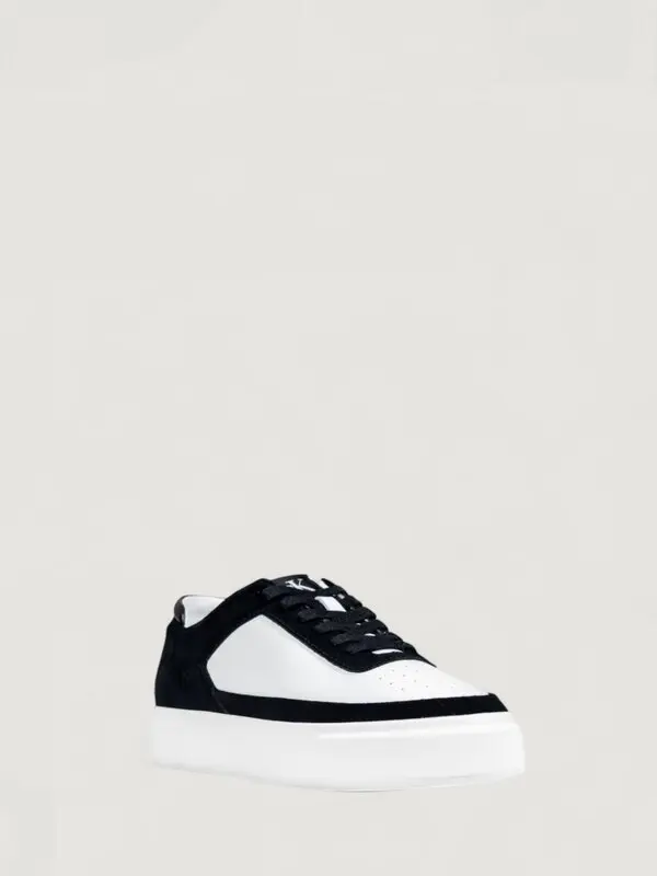 Calvin Klein Low Top Sneakers