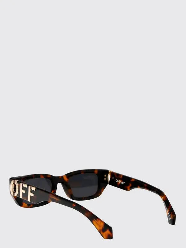 Off-White 
