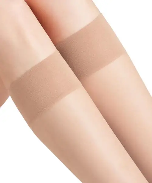 Falke Pure Matt 20 Denier Knee Highs