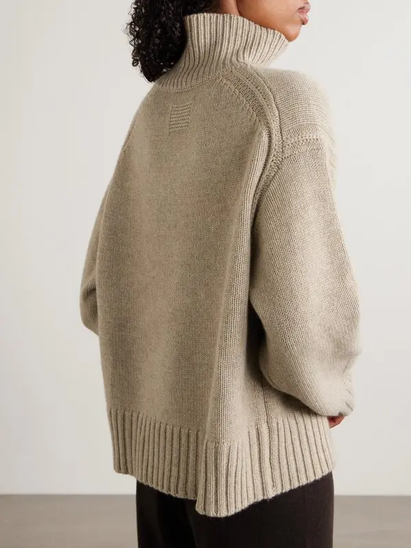 Guest In Residence Cashmere Turtleneck Sweater