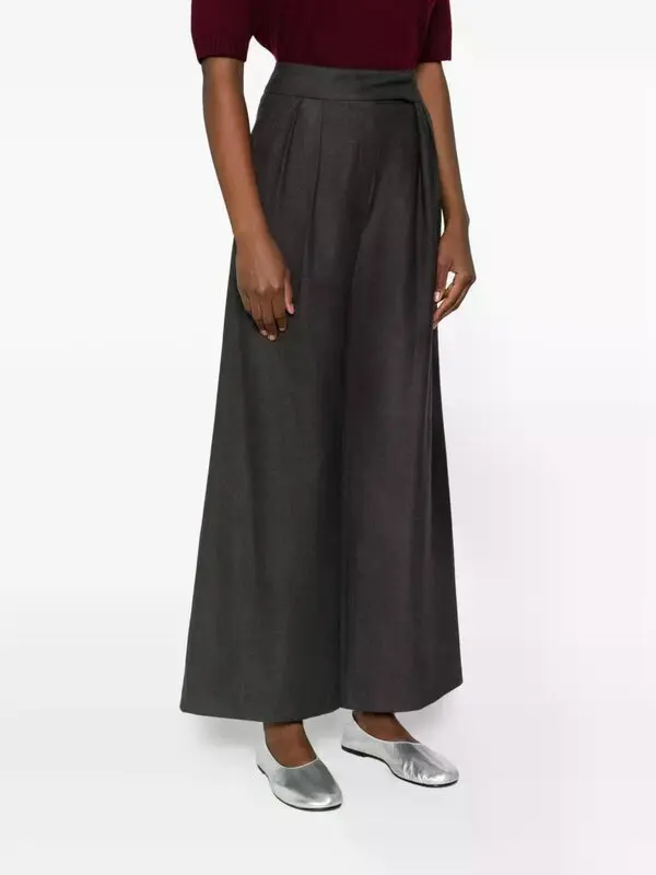 THELAURENT Pleated Wide Leg Trousers