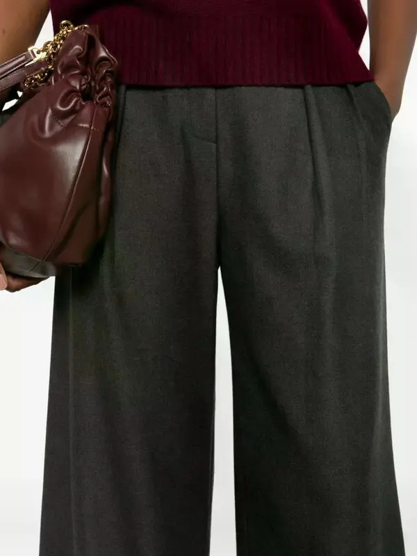 THELAURENT Pleated Wide Leg Trousers