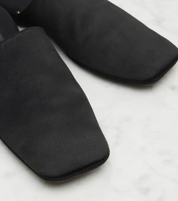 Calvin Klein Hugh Satin Mules