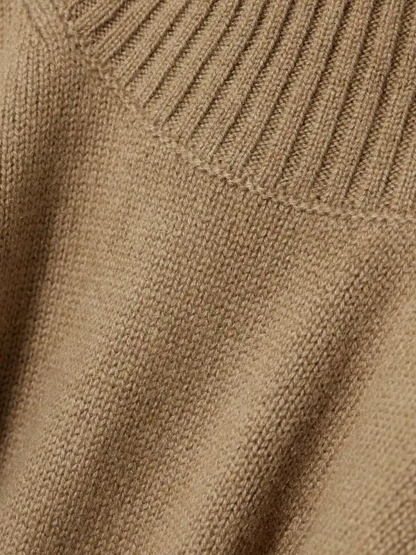 TOTEME Cashmere Turtleneck Sweater