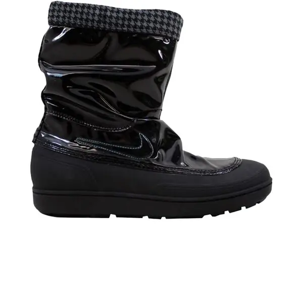 Nike Mid Boots