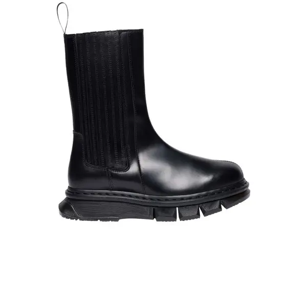 Dr. Martens Awri 1.0 Boots